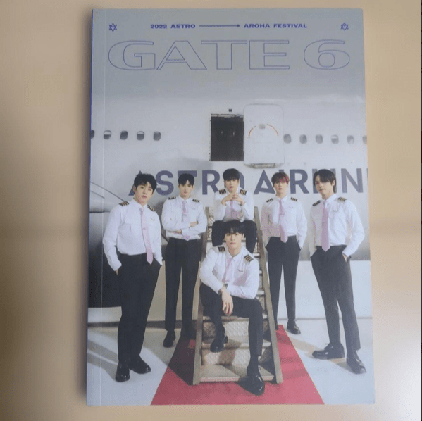 57887 ASTRO GATE6 Photo Book - Articulos Japan (Post Box Japan)